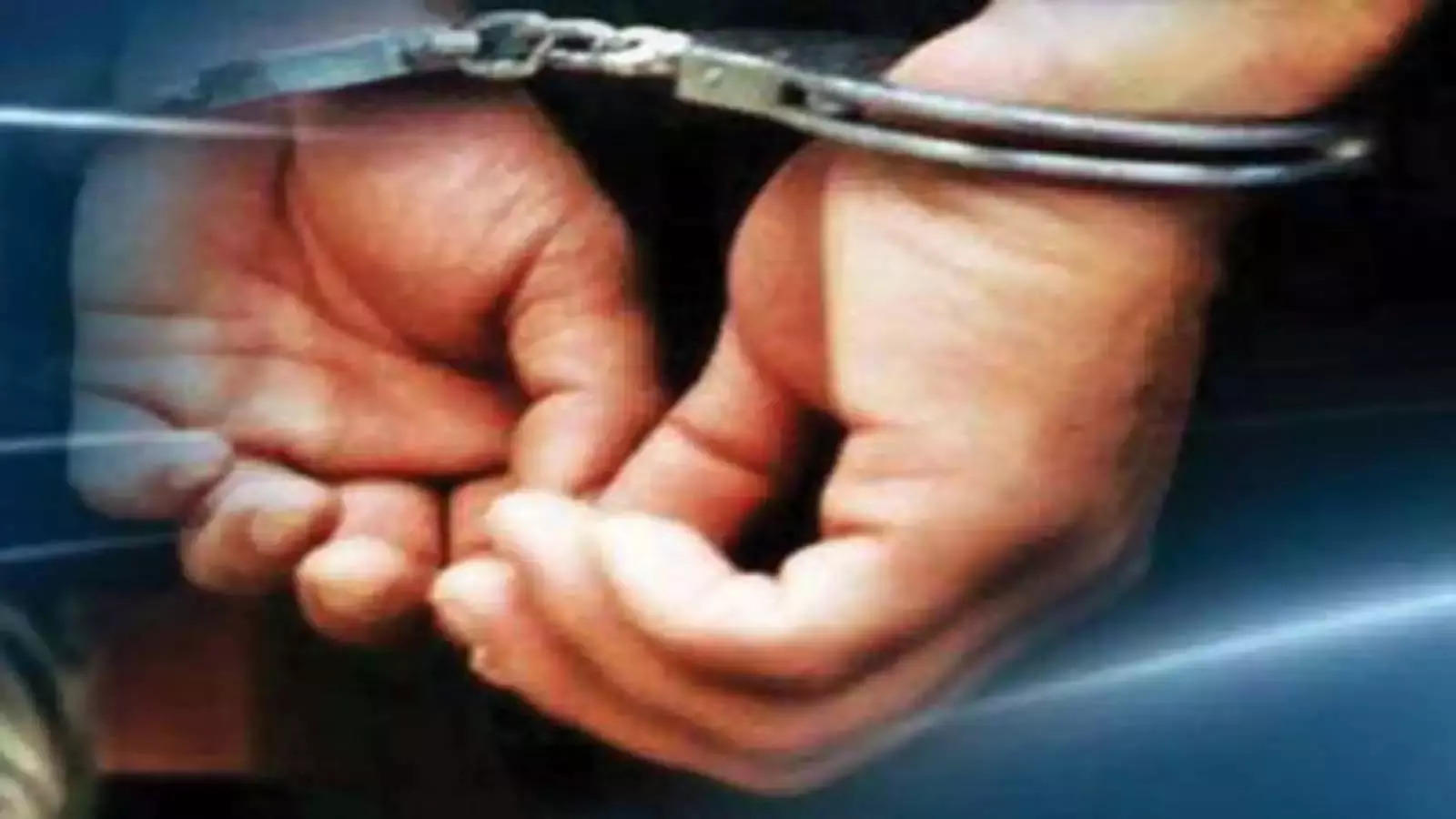 Pakistan police arrest 160 people over spate of KFC attacks