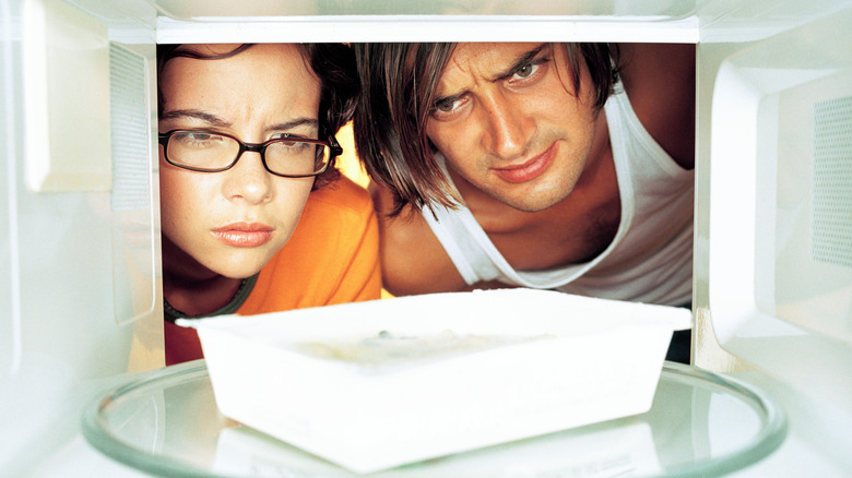 12 Potential Microwave Disasters And How To Avoid Them