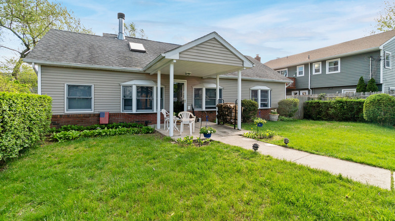 Should You Mow Your Lawn On Cold Spring Days?