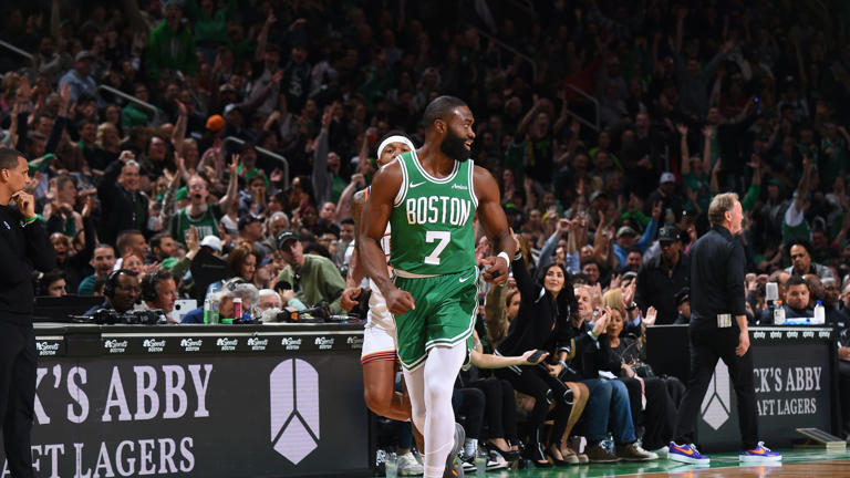 Joe Mazzulla provides update on Jaylen Brown injury at Celtics practice