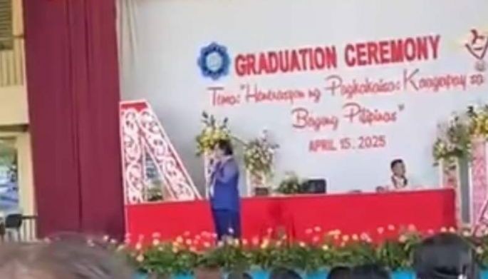 DepEd probes tension at graduation ceremony
