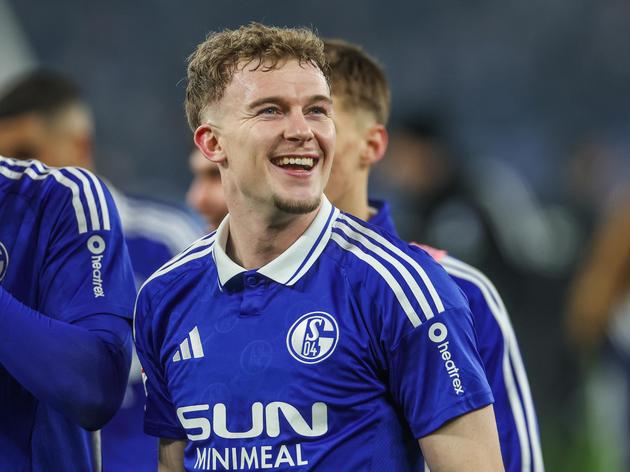 Bericht: Schalke 04 erhält offizielles Transfer-Angebot für Derry Murkin
