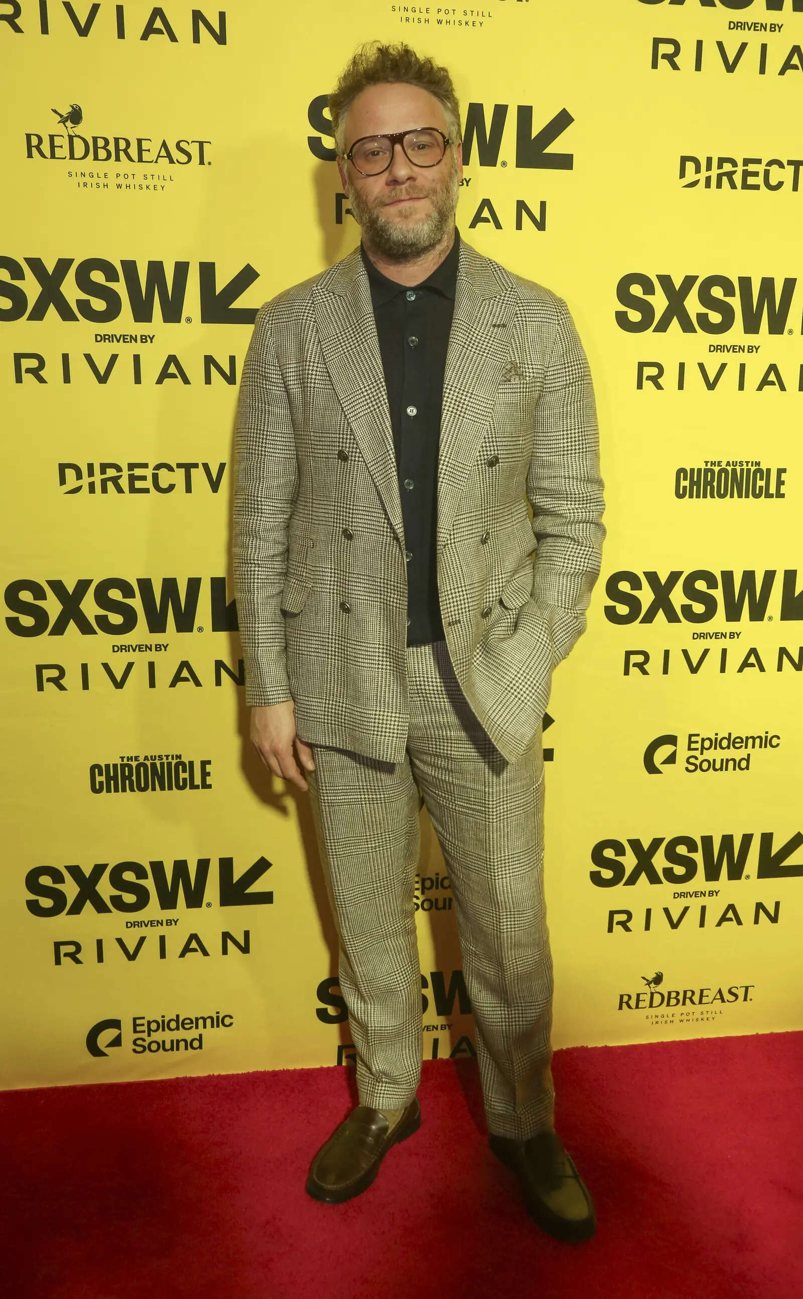 Seth Rogen holds his ground on not having kids, shrugs off backlash and ...