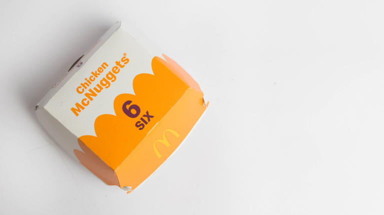 The Best Way To Reheat McDonald's Chicken Nuggets With An Air Fryer