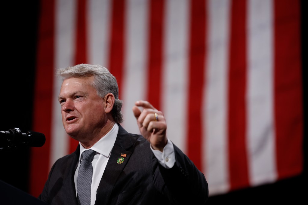 Republican lawmaker claims he tweaked Van Hollen’s office plaque after ...