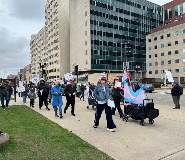 Hundreds protest President Donald Trump, Elon Musk at Michigan Capitol ...