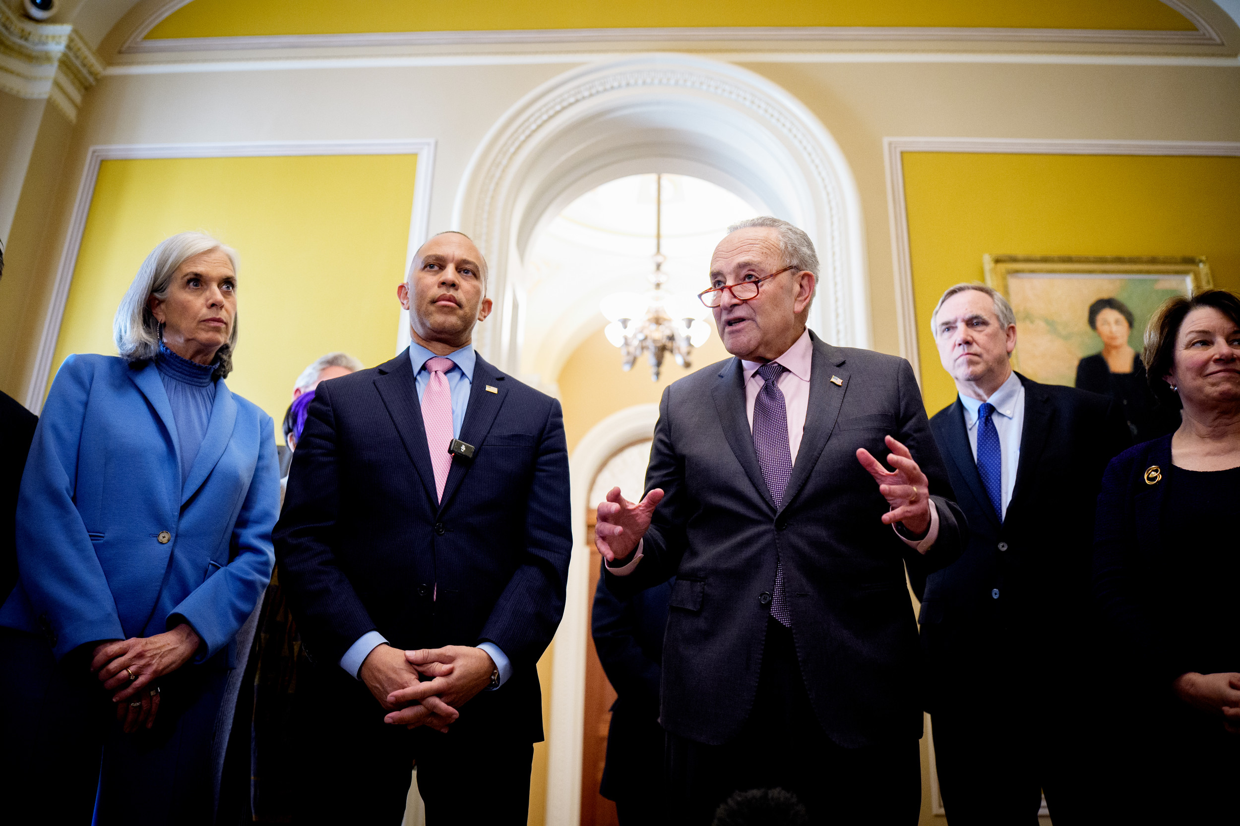 Democratic Leaders Get Worst Polling Result in Over Two Decades