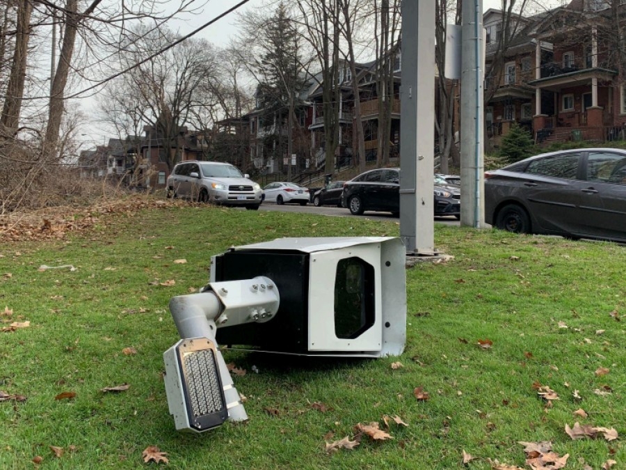 As many as 5 speed cameras damaged this week: Toronto cops