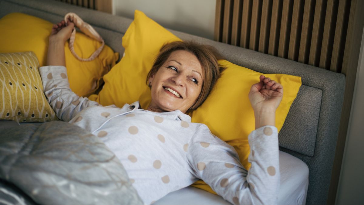 Red Light Therapy for Insomnia: One Woman's Success Story