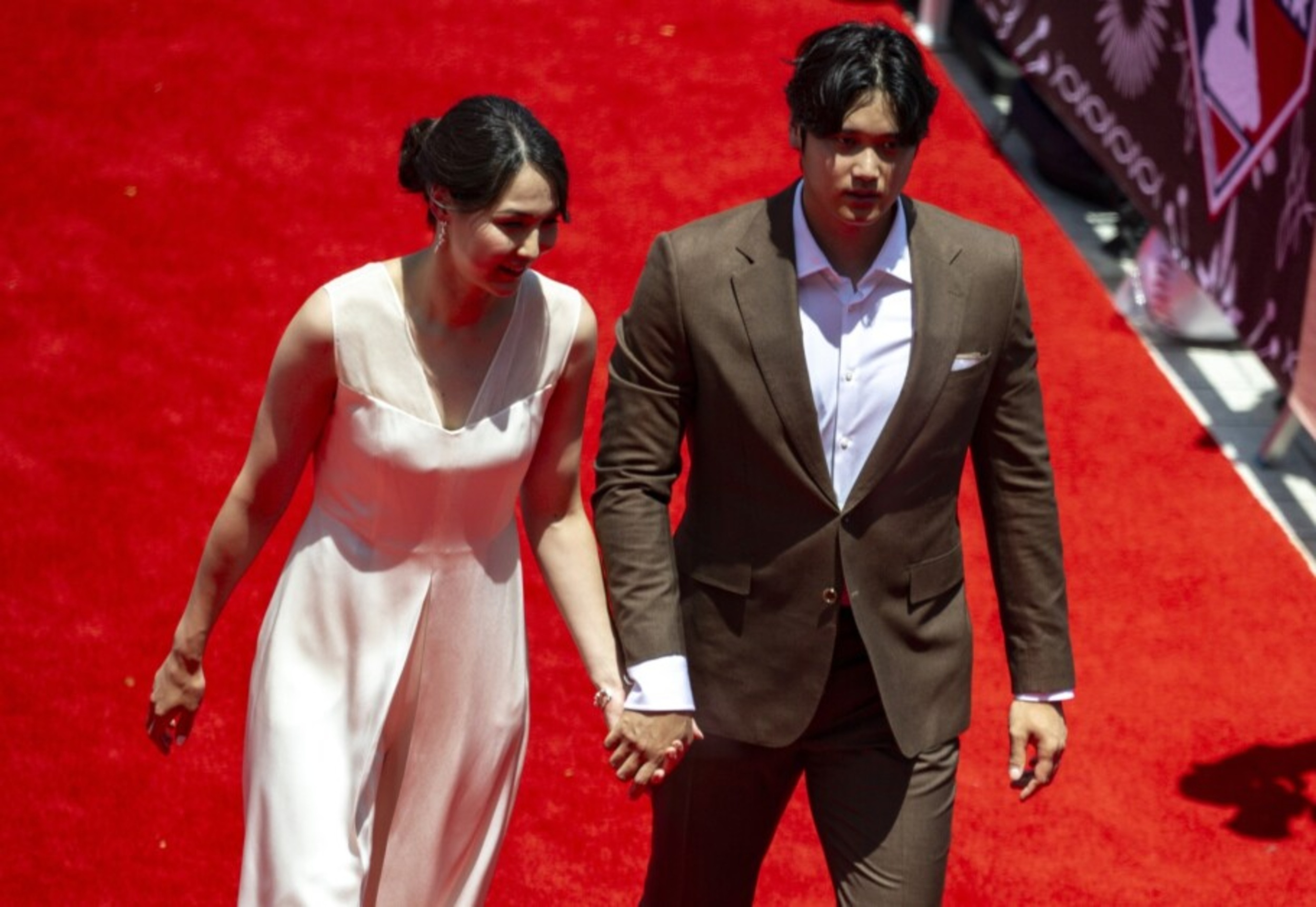 Shohei Ohtani Announces Mamiko Tanaka Gives Birth To Daughter