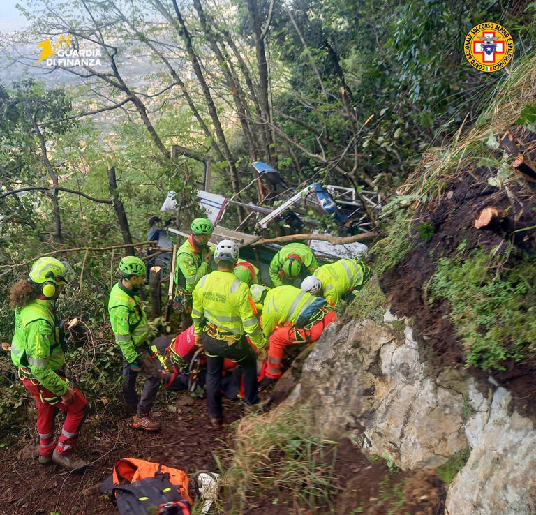 Pictured: British couple killed in Naples cable car crash were ...
