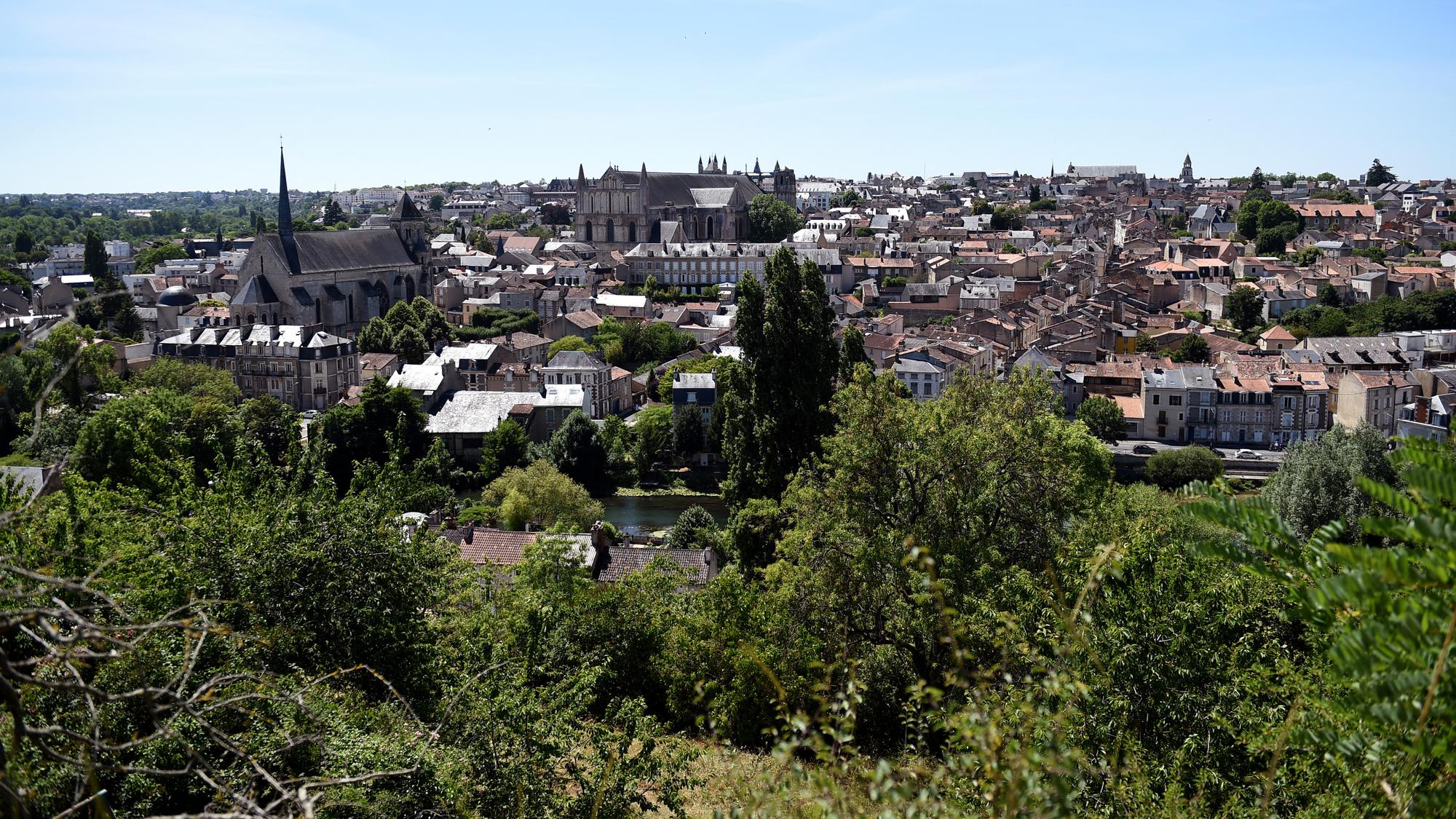 Dans la Vienne, une enquête pour « séquestration et enlèvement » après ...