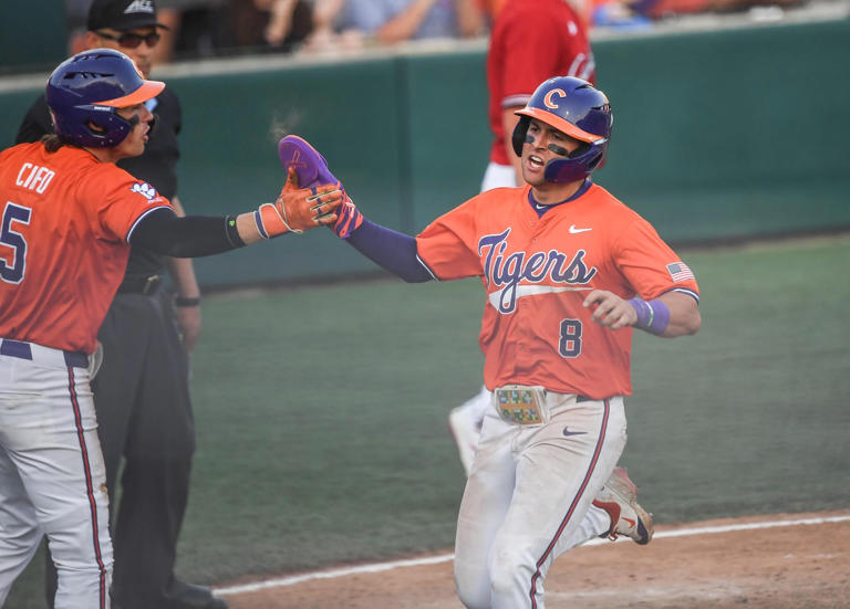 Clemson vs Louisville baseball score: Tigers denied sweep in 12-inning loss
