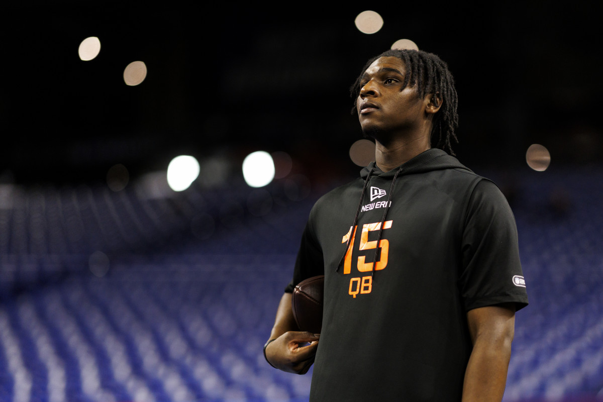 AI Predicts the No. 1 NFL Draft Pick for 2025