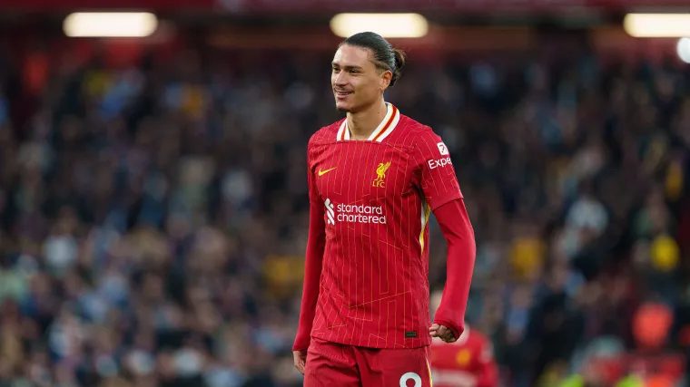 Liverpool 'turn attention' to Premier League striker to sign Darwin ...