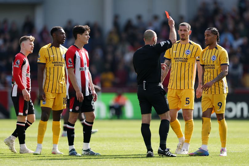 Premier League explain red card after VAR catches star 'elbow opponent ...