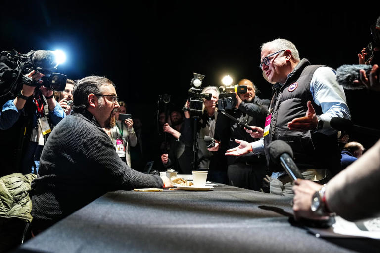 Rebel News owner Ezra Levant was 'mentor' to Poilievre, says author