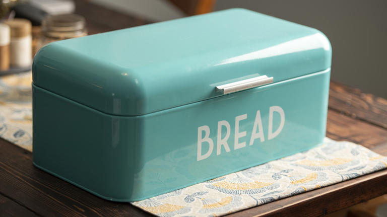 How To Properly Store Sourdough Bread So It Stays Fresh For Longer