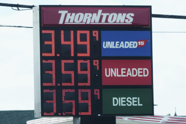 Will gas prices go up this summer?