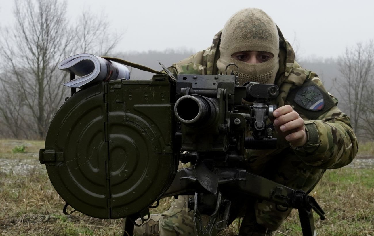 Putin lied again? Fighting continues along frontline despite Easter ...