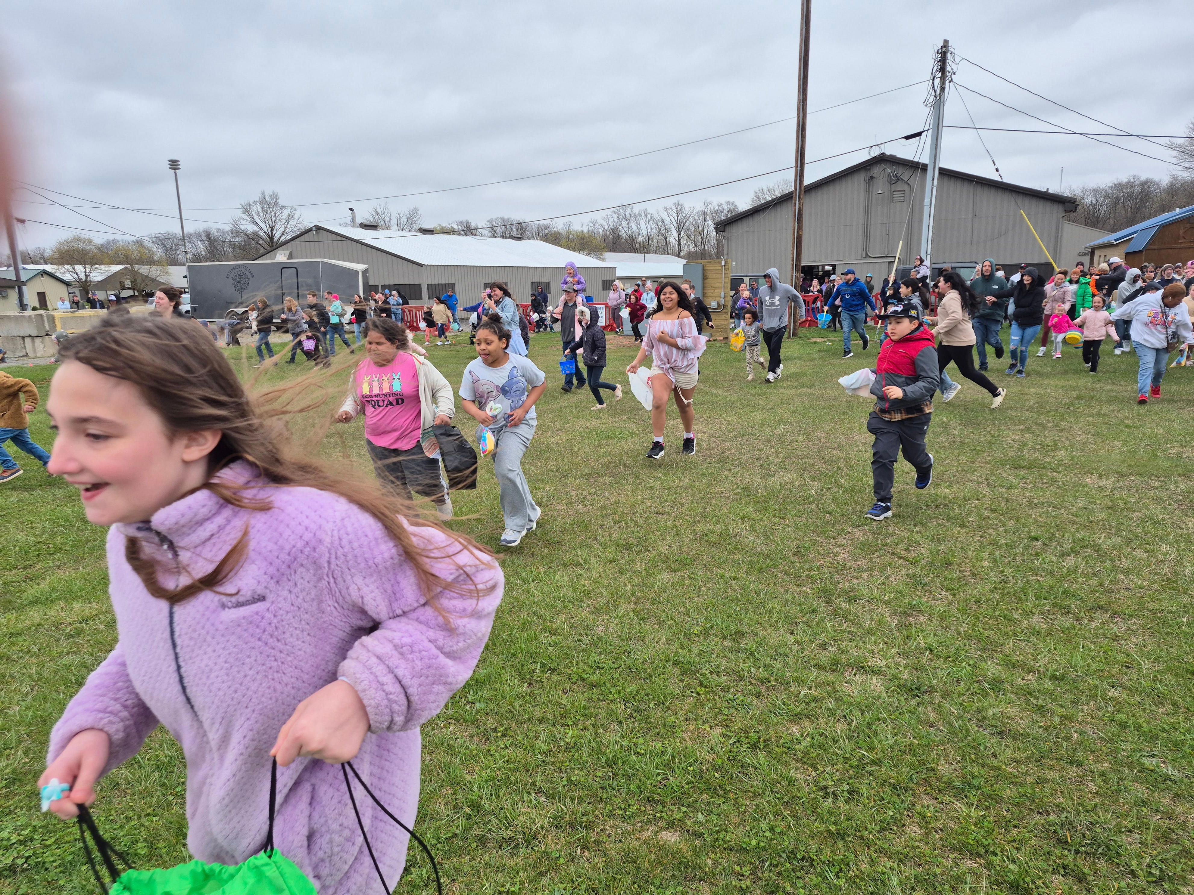 VIDEO: Helicopter drops thousands of Easter eggs for eager kids for ...