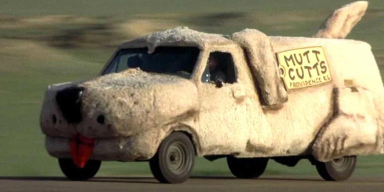 Is Dumb & Dumber 3 Happening? Jeff Daniels' Comments & Everything