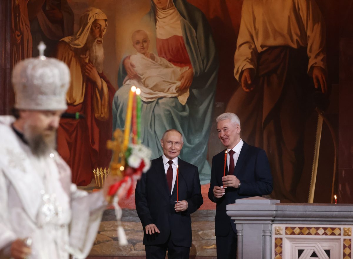 Ukraine accuses Putin of Easter ceasefire ‘pretence’