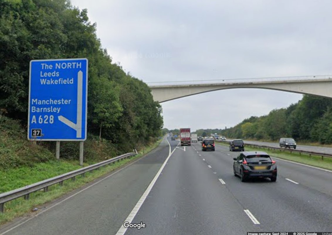 M1 closure: Police reveal why they had to close the M1 near Barnsley ...