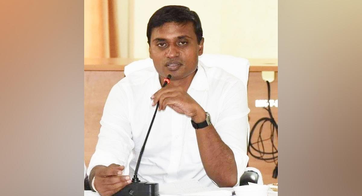 Andhra liquor scam: Mithun files petition in ACB court for home-cooked food, TV in his barrack