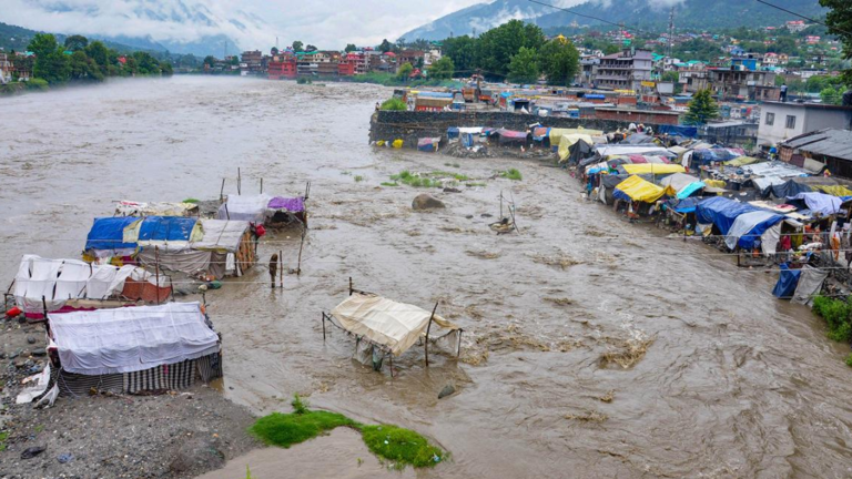 Three killed as cloud burst hits Ramban, snow in higher reaches of J&K and Ladakh