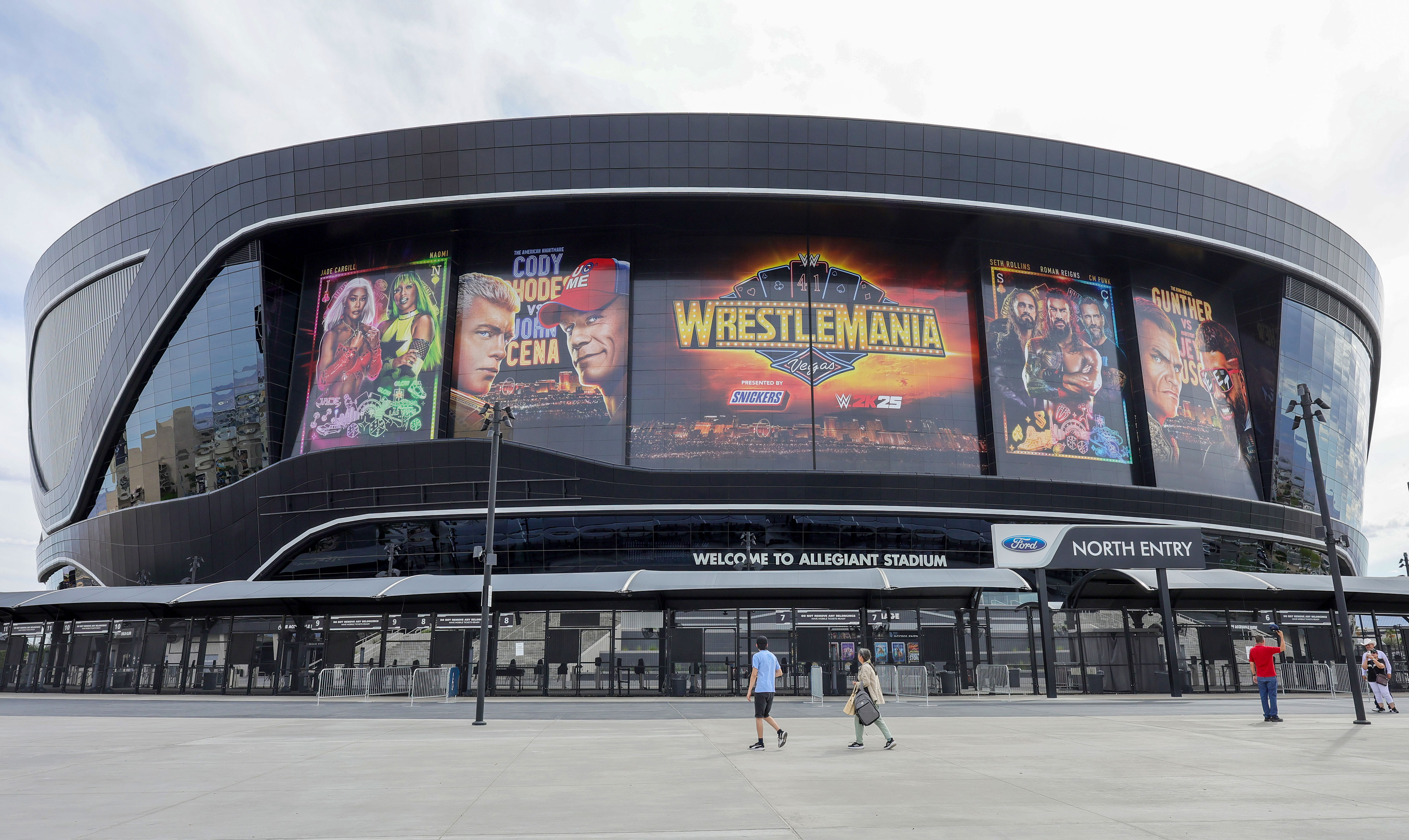 Best images from WrestleMania 41 Night 1