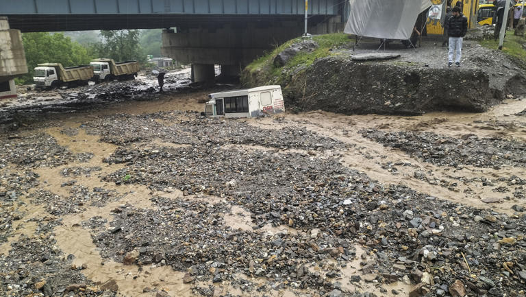 Heavy rain triggers flash flood in J-K's Ramban, over 100 people rescued