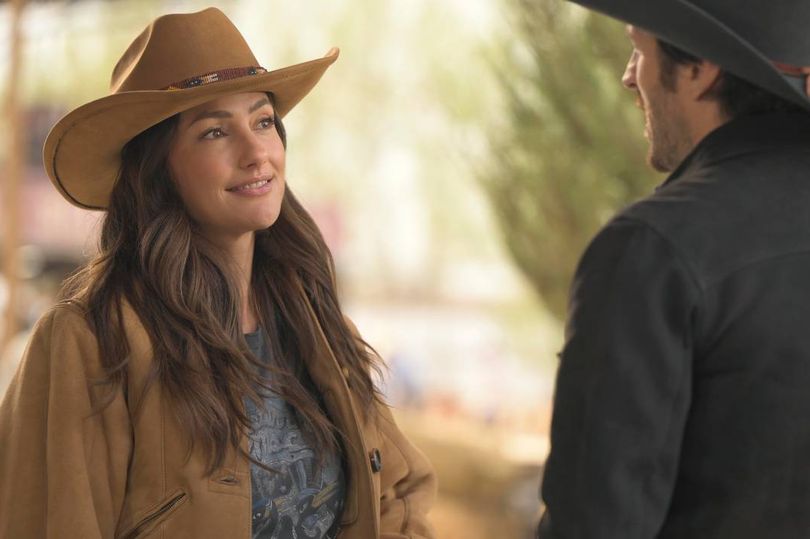 Inside Ransom Canyon star Minka Kelly's life - 'chaotic' childhood to ...