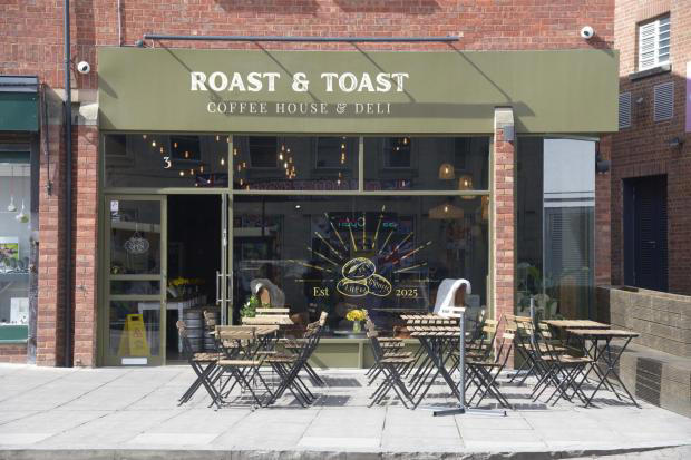 New coffee shop opens its doors in town centre