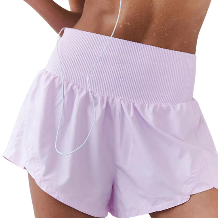 I Tried Notoriously Difficult Seated Leg Lifts Every Day for a Week ...