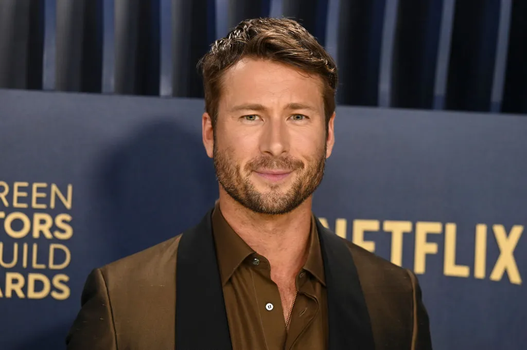 🎬 Glen Powell Vai Fazer Rir (e Muito): Nova Comédia de Judd Apatow em ...