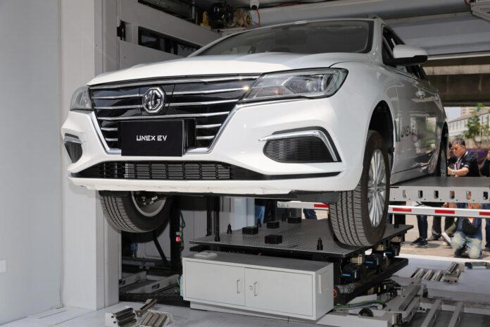 เอ็มจี ร่วมกับ UNEX EV ชูนวัตกรรมสลับแบตเตอรี่ มุ่งเน้นรถเชิงพาณิชย์ ...