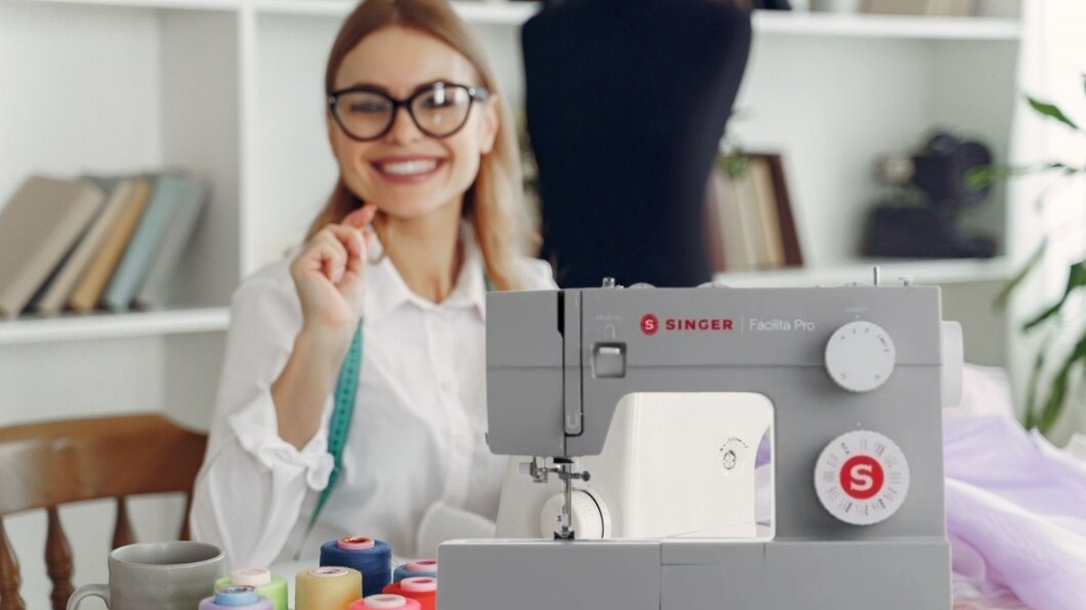 Máquina de coser Singer Heavy Duty 4452 con oferta, MSI y bono de ...