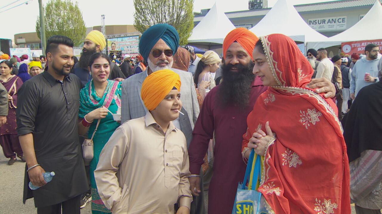Hundreds of thousands pack Surrey streets for Vaisakhi parade