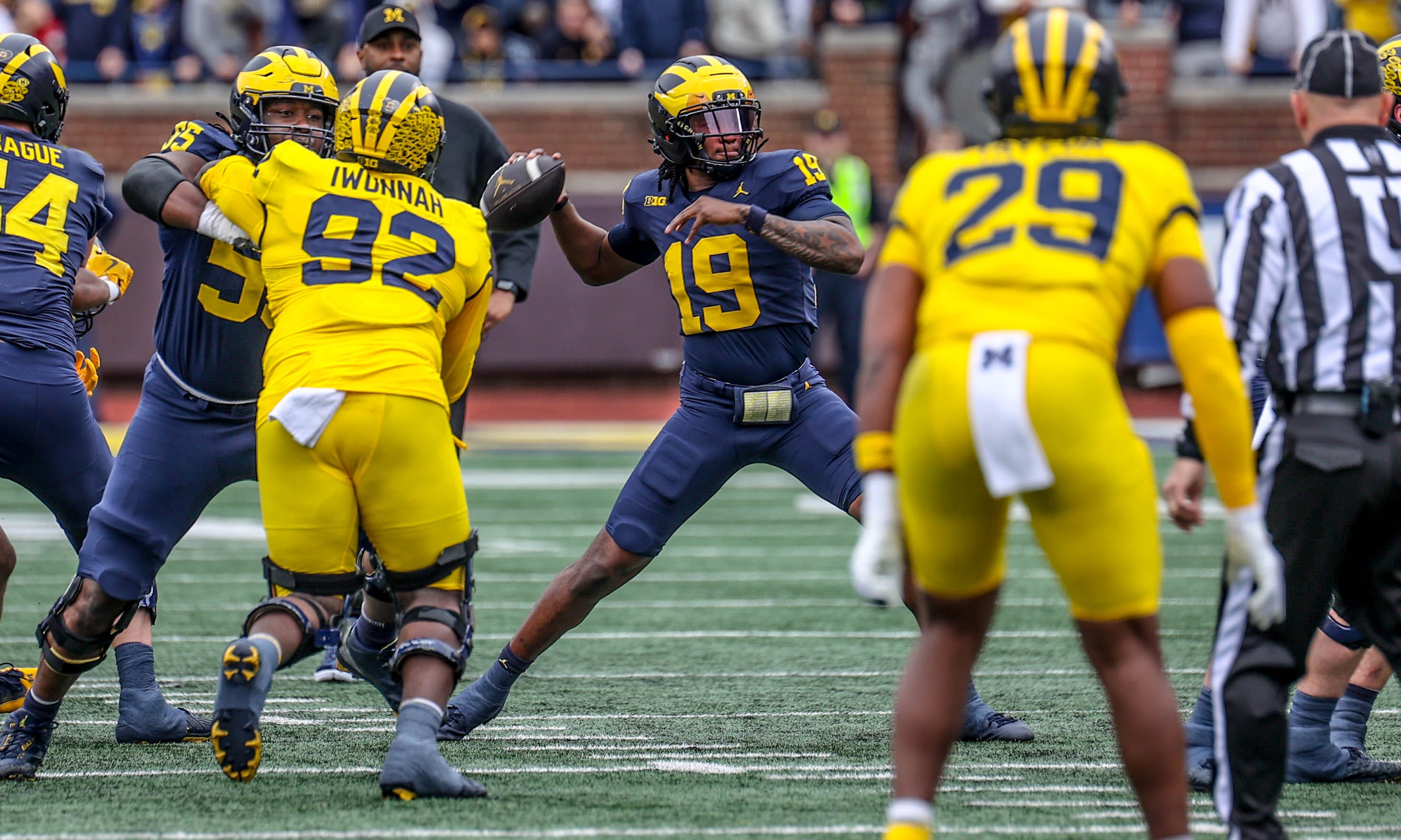 Michigan's Bryce Underwood shuts down wildest social media rumors with ...