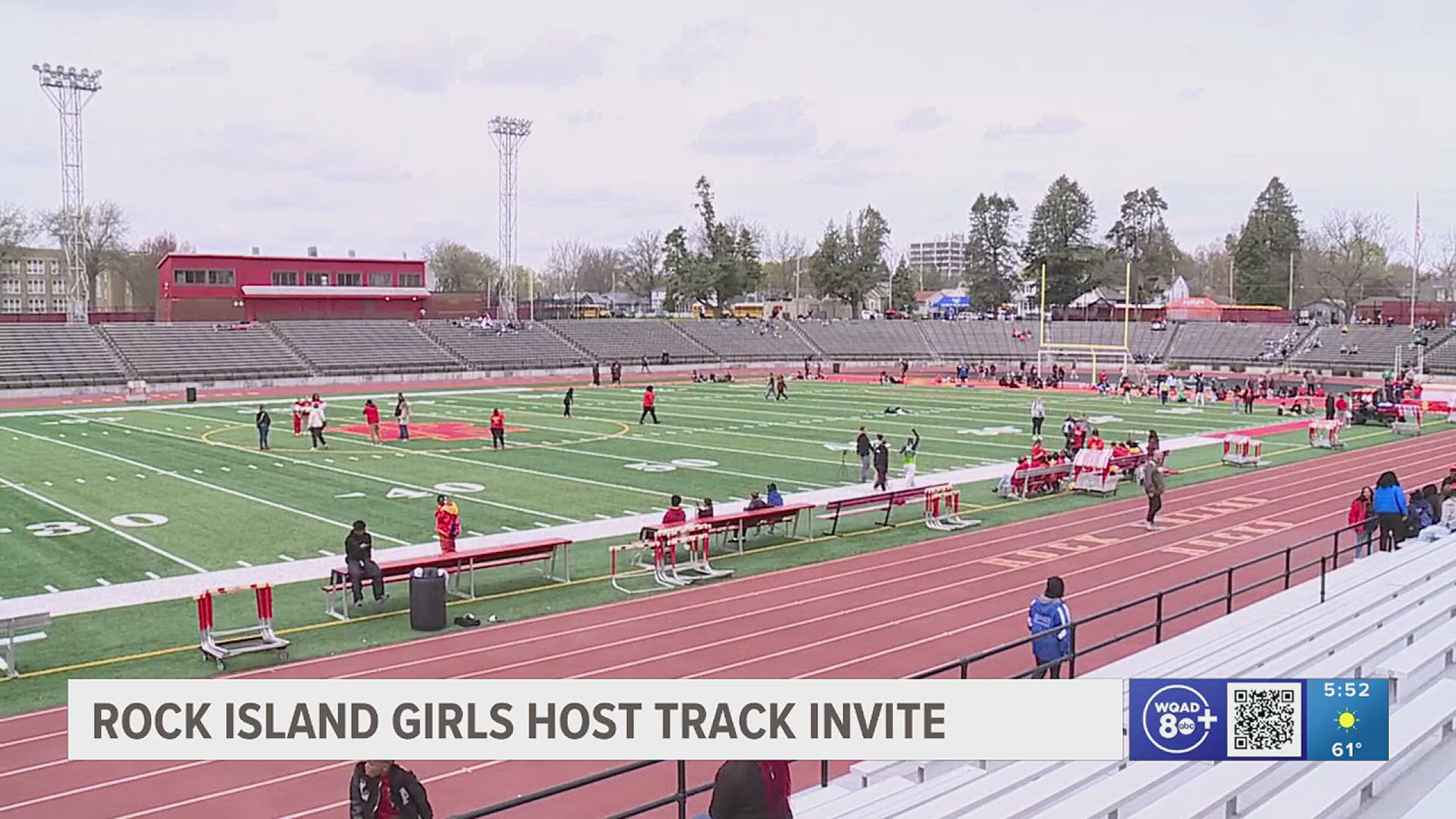 Illinois high-school runners gear up for next month's state competition