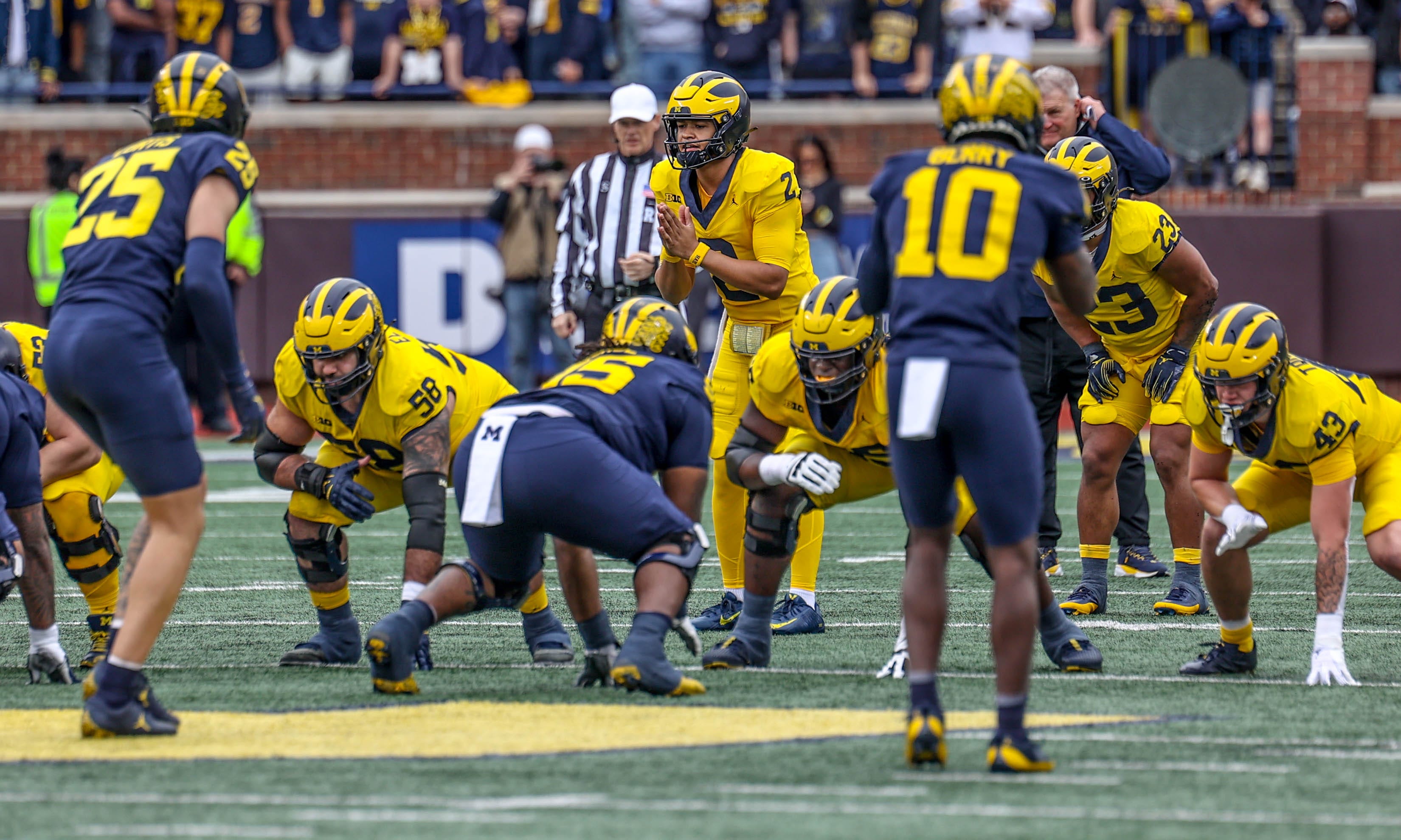 Sherrone Moore names Michigan's backup QB behind Bryce Underwood
