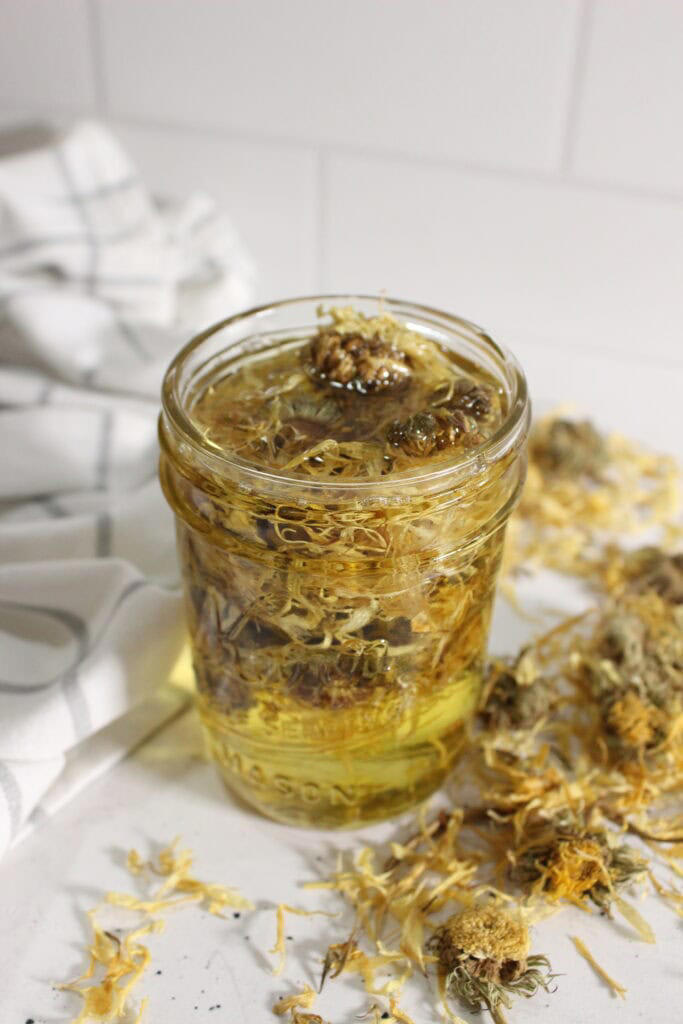 DIY Calendula Infused Oil