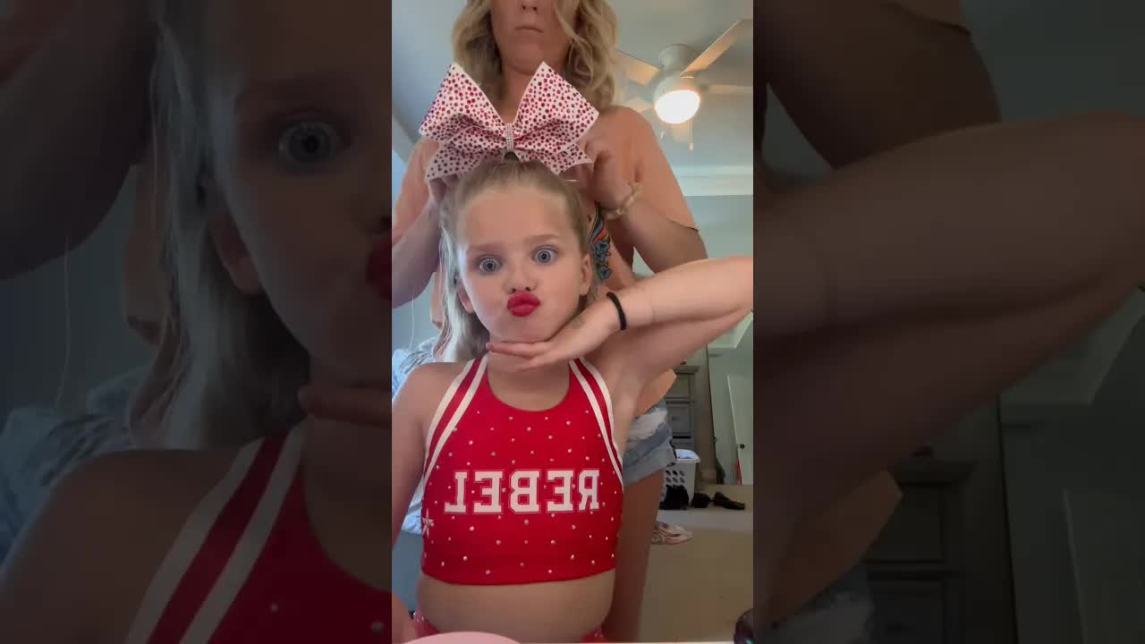 Cheerleader's Makeup Tutorial with Mom