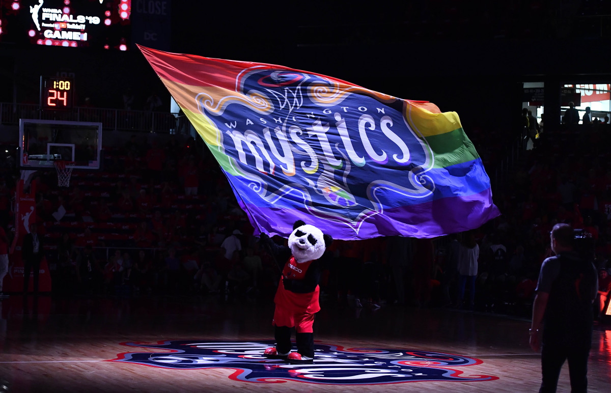 WNBA Team Offering Insane Pay To Mascot
