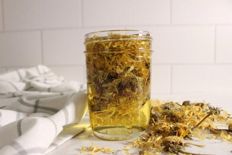 DIY Calendula Infused Oil