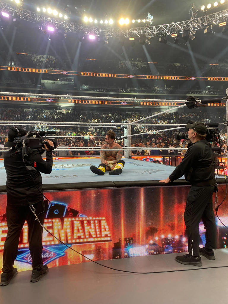 Wrestlemania 41 - live: Results as Seth Rollins defeats Roman Reigns ...