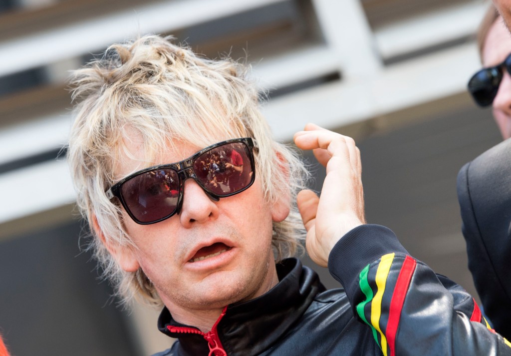 The Who re-hires longtime drummer Zak Starkey days after firing him ...