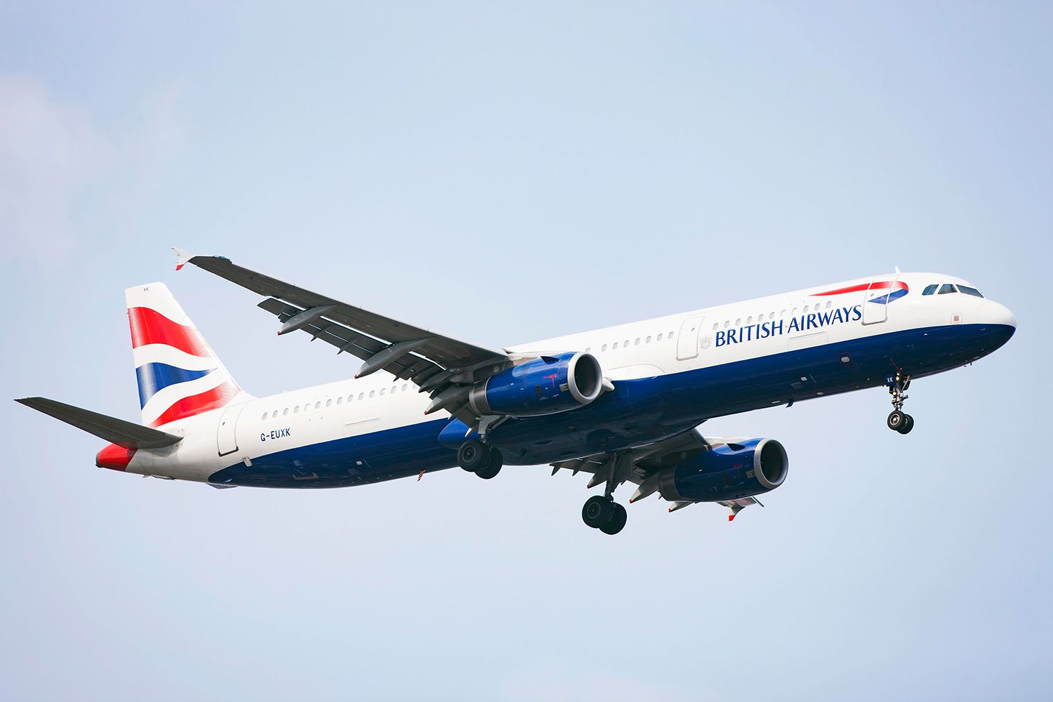 British Airways Flight Attendant Found Dead in Hotel Room amid Stopover ...