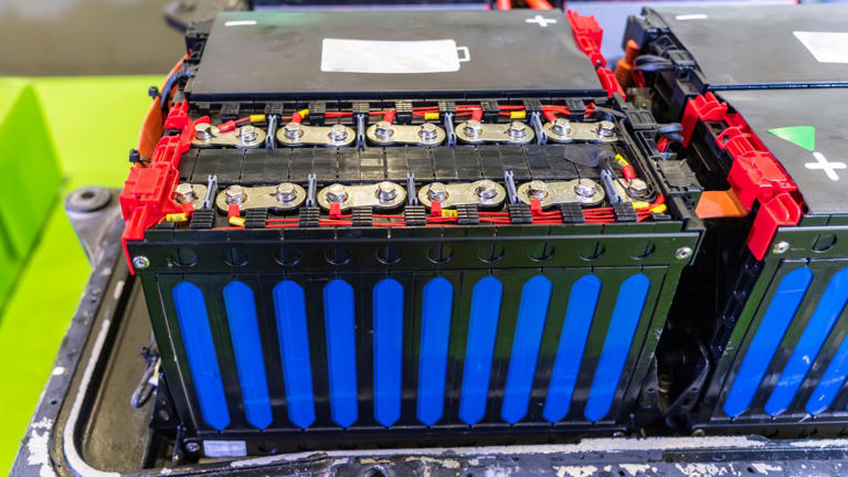 1,500 cycles, 20-min fast charging: EV battery breakthrough could end ...